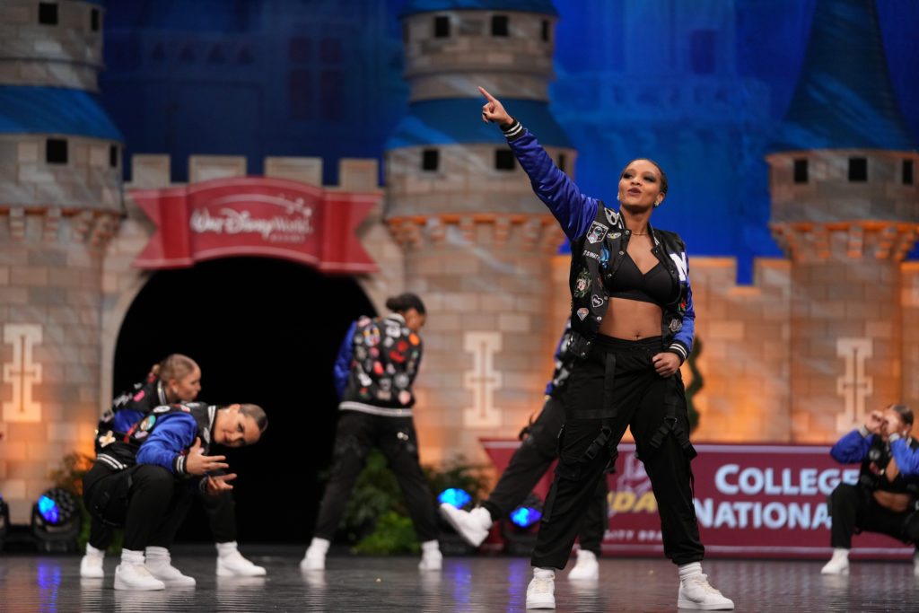 Digital Dance Critique - UDA