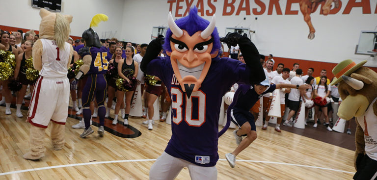 Mascots – Skits - Varsity.com