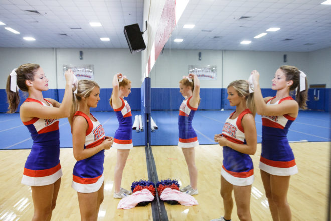 Being a Cheerleader – Team Building - Varsity.com