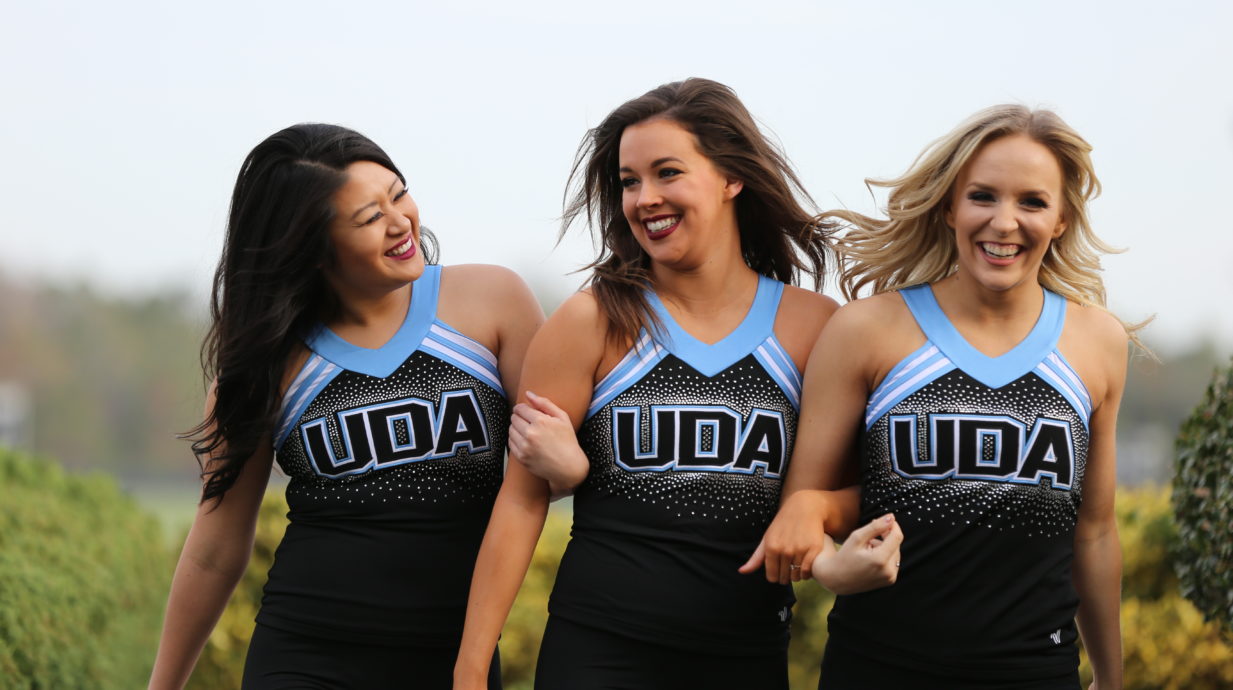 Why Choose Varsity Cheer Camps?