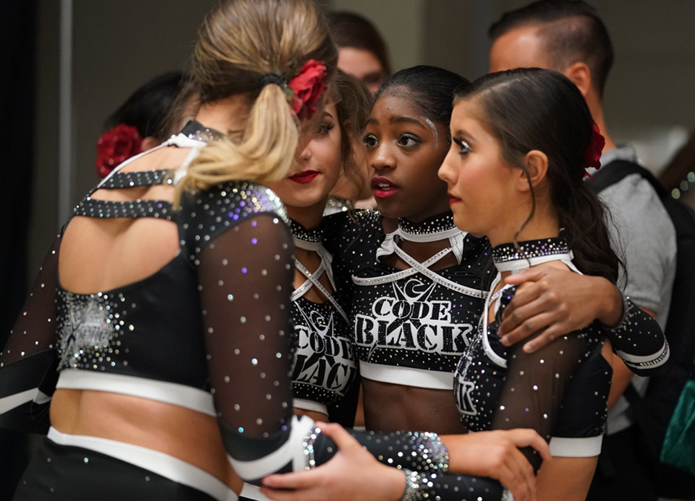 Why Varsity All-Star Cheer Competitions?